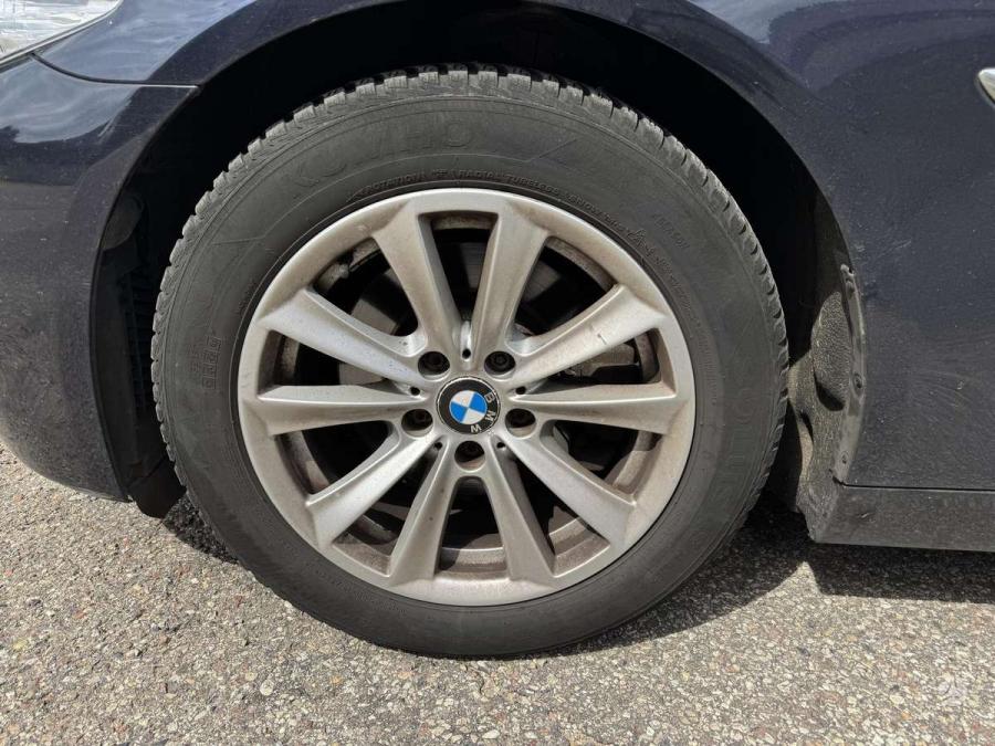 Zils BMW 520 2011 Alīta, ar dzinēja tilpumu 2.00 L un nobraukumu 355 tūkst. km par 4450 €, foto 19 vietnē AUTOMOTO.COM.LV