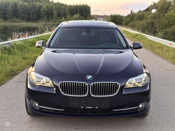 Zils BMW 520 2011 Raseiniai, ar dzinēja tilpumu 2.00 L un nobraukumu 287 tūkst. km par 7900 €, foto 4 vietnē AUTOMOTO.COM.LV