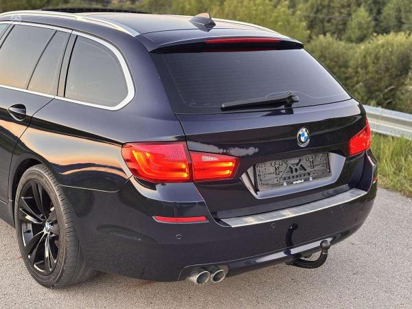 Zils BMW 520 2011 Raseiniai, ar dzinēja tilpumu 2.00 L un nobraukumu 287 tūkst. km par 7900 €, foto 11 vietnē AUTOMOTO.COM.LV