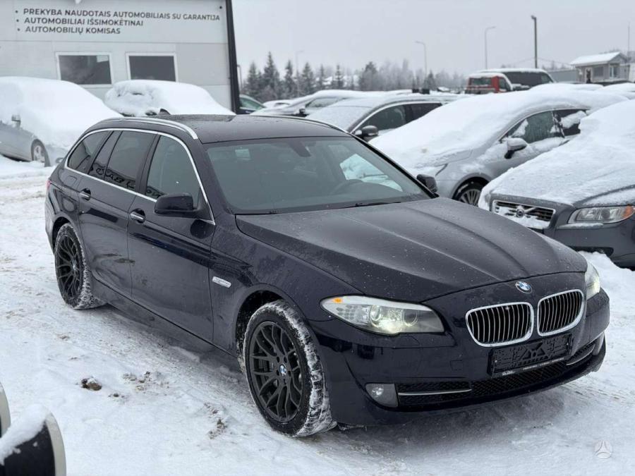 Zils BMW 520 2012 Utena, ar dzinēja tilpumu 2.00 L un nobraukumu 329 tūkst. km par 6990 €, foto 6 vietnē AUTOMOTO.COM.LV