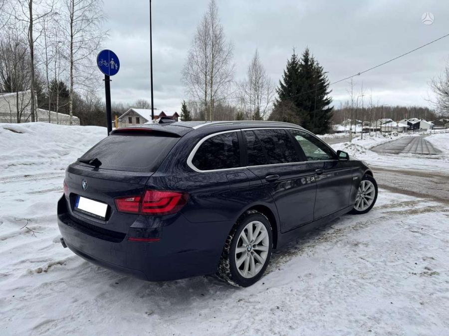 Zils BMW 520 2012 Viļņa, ar dzinēja tilpumu 0.00 L un nobraukumu 358 tūkst. km par 8600 €, foto 6 vietnē AUTOMOTO.COM.LV