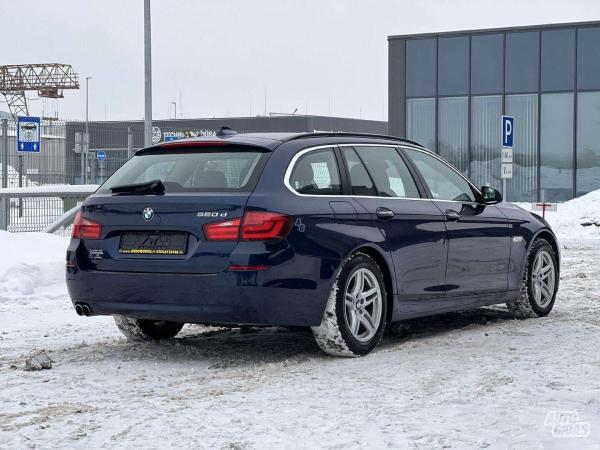 Blue BMW 520 2012 in Siauliai, with an engine capacity of 2.00 L and mileage of 271 thousand km for 9800 €, photo 10 on AUTOMOTO.COM.LV