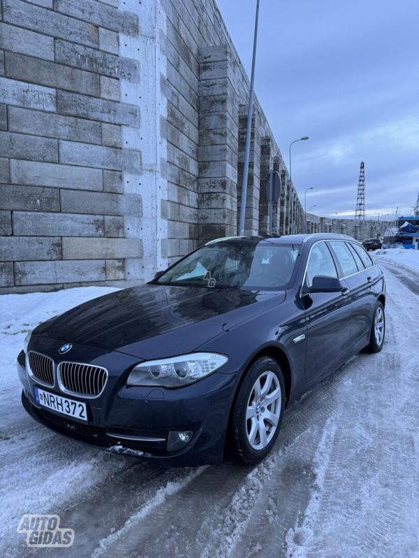 Blue BMW 520 2012 in Klaipeda, with an engine capacity of 2.00 L and mileage of 283 thousand km for 6600 €, photo 1 on AUTOMOTO.COM.LV
