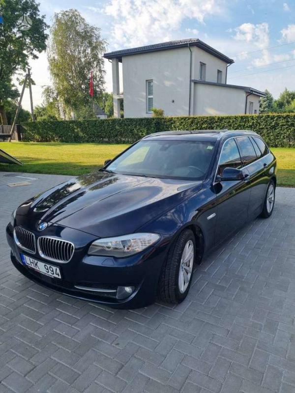 Blue BMW 520 2012 in Sakiai, with an engine capacity of 2.00 L and mileage of 293 thousand km for 7500 €, photo 1 on AUTOMOTO.COM.LV