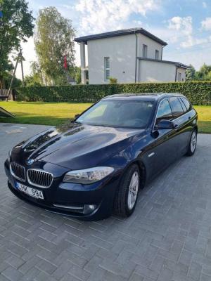 Blue BMW 520 2012 in Sakiai, with an engine capacity of 2.00 L and mileage of 293 thousand km for 7500 €, photo  on AUTOMOTO.COM.LV