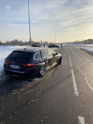 Blue BMW 520 2013 in Panevezys, with an engine capacity of 2.00 L and mileage of 309 thousand km for 4000 €, photo 5 on AUTOMOTO.COM.LV