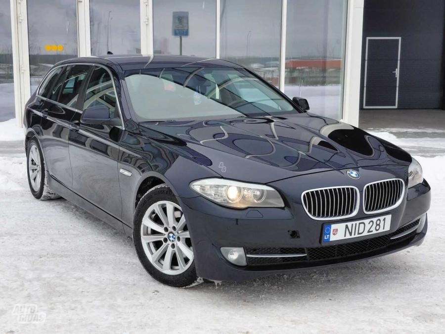 Blue BMW 520 2013 in Vilnius, with an engine capacity of 2.00 L and mileage of 355 thousand km for 8000 €, photo 1 on AUTOMOTO.COM.LV