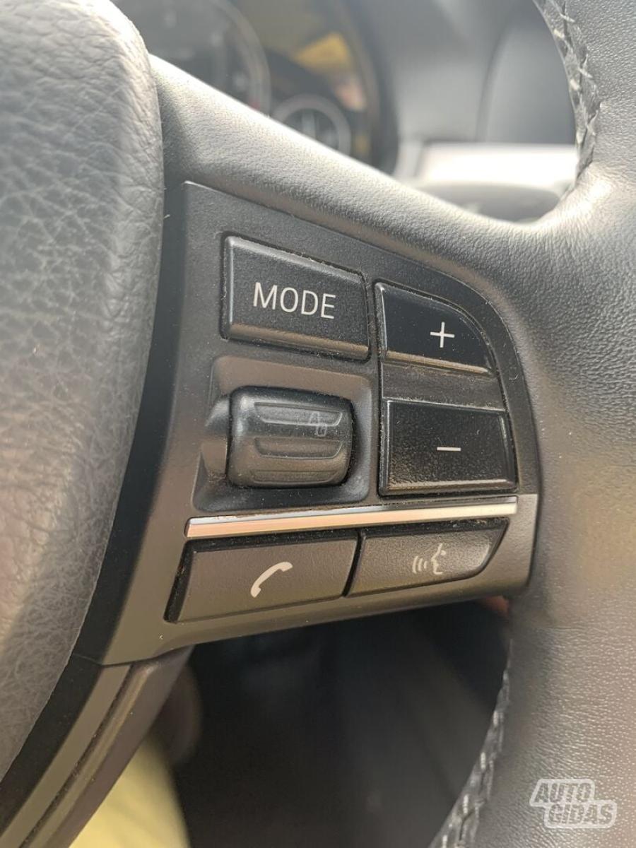 Blue BMW 520 2013 in Kaunas, with an engine capacity of 2.00 L and mileage of 342 thousand km for 9750 €, photo 15 on AUTOMOTO.COM.LV