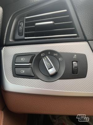 Blue BMW 520 2013 in Kaunas, with an engine capacity of 2.00 L and mileage of 342 thousand km for 9750 €, photo 19 on AUTOMOTO.COM.LV