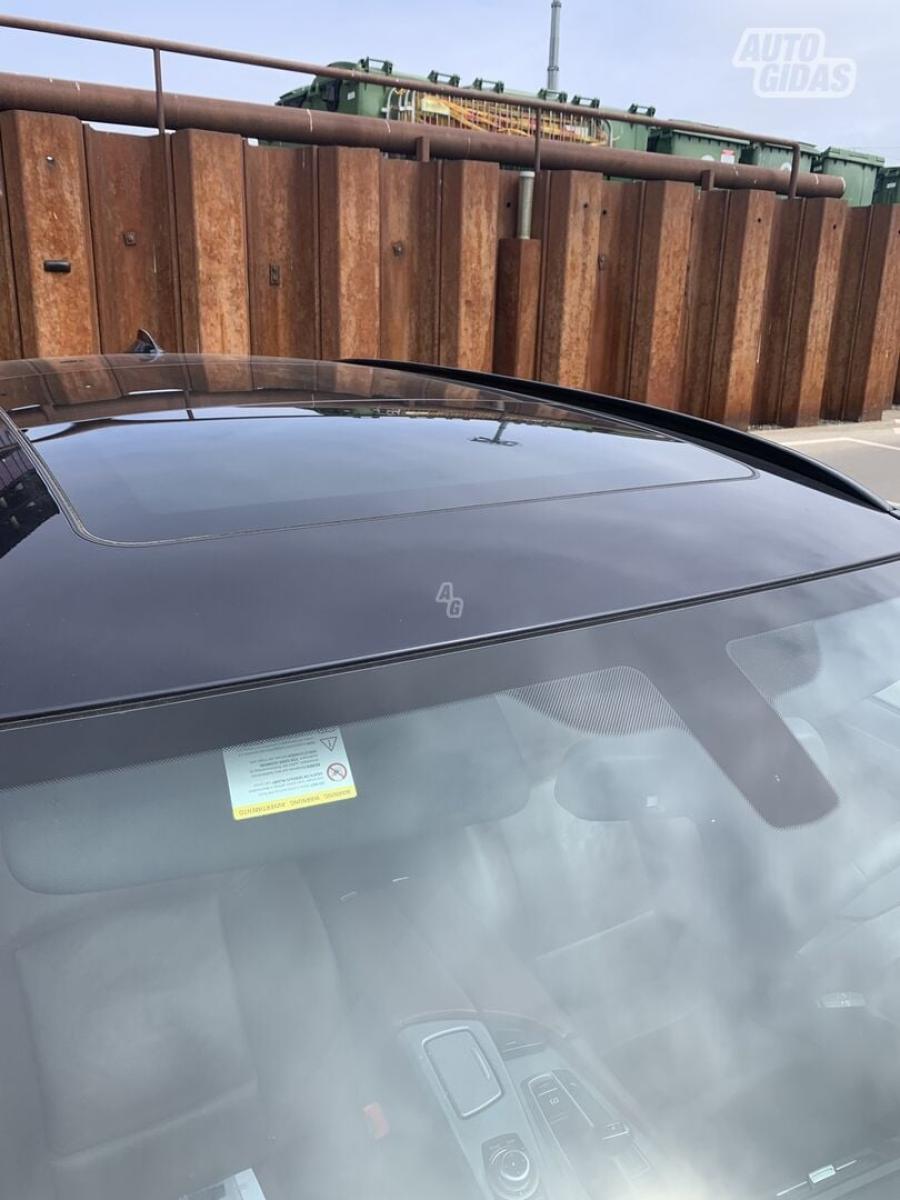 Blue BMW 520 2013 in Kaunas, with an engine capacity of 2.00 L and mileage of 342 thousand km for 9750 €, photo 22 on AUTOMOTO.COM.LV