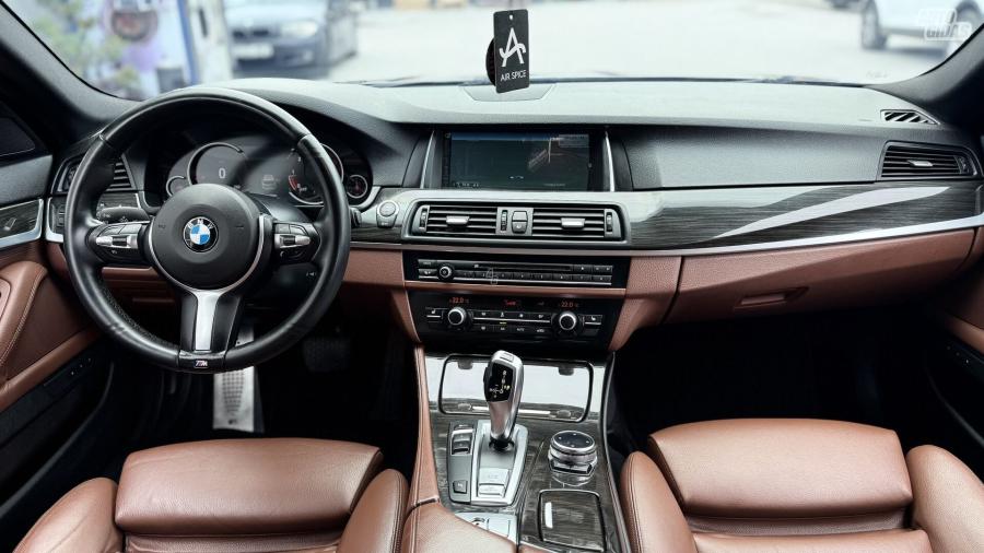Blue BMW 520 2013 in Radviliskis, with an engine capacity of 2.00 L and mileage of 320 thousand km for 12300 €, photo 15 on AUTOMOTO.COM.LV