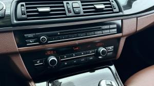Blue BMW 520 2013 in Radviliskis, with an engine capacity of 2.00 L and mileage of 320 thousand km for 12300 €, photo 27 on AUTOMOTO.COM.LV