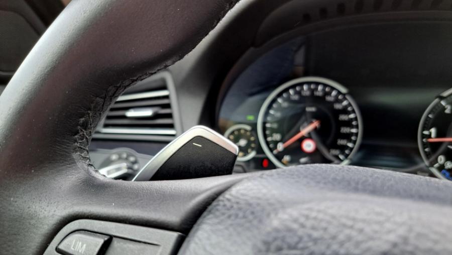 Zils BMW 520 2013 Rīga, ar dzinēja tilpumu 2.00 L un nobraukumu 232 tūkst. km par 10590 €, foto 6 vietnē AUTOMOTO.COM.LV