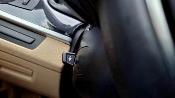 Blue BMW 520 2013 in Riga, with an engine capacity of 2.00 L and mileage of 232 thousand km for 10590 €, photo 9 on AUTOMOTO.COM.LV