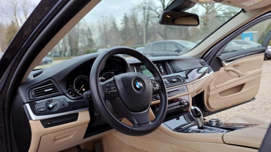 Zils BMW 520 2013 Rīga, ar dzinēja tilpumu 2.00 L un nobraukumu 232 tūkst. km par 10590 €, foto 19 vietnē AUTOMOTO.COM.LV