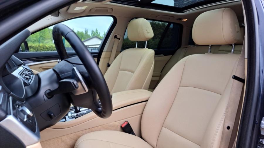 Zils BMW 520 2013 Rīga, ar dzinēja tilpumu 2.00 L un nobraukumu 232 tūkst. km par 10590 €, foto 40 vietnē AUTOMOTO.COM.LV