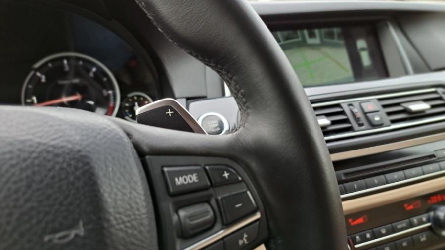 Zils BMW 520 2013 Rīga, ar dzinēja tilpumu 2.00 L un nobraukumu 232 tūkst. km par 10590 €, foto 41 vietnē AUTOMOTO.COM.LV