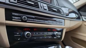 Zils BMW 520 2013 Rīga, ar dzinēja tilpumu 2.00 L un nobraukumu 232 tūkst. km par 10590 €, foto 67 vietnē AUTOMOTO.COM.LV