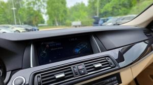 Zils BMW 520 2013 Rīga, ar dzinēja tilpumu 2.00 L un nobraukumu 232 tūkst. km par 10590 €, foto 68 vietnē AUTOMOTO.COM.LV