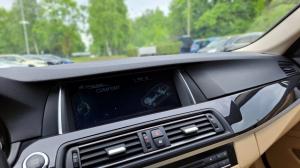 Zils BMW 520 2013 Rīga, ar dzinēja tilpumu 2.00 L un nobraukumu 232 tūkst. km par 10590 €, foto 71 vietnē AUTOMOTO.COM.LV