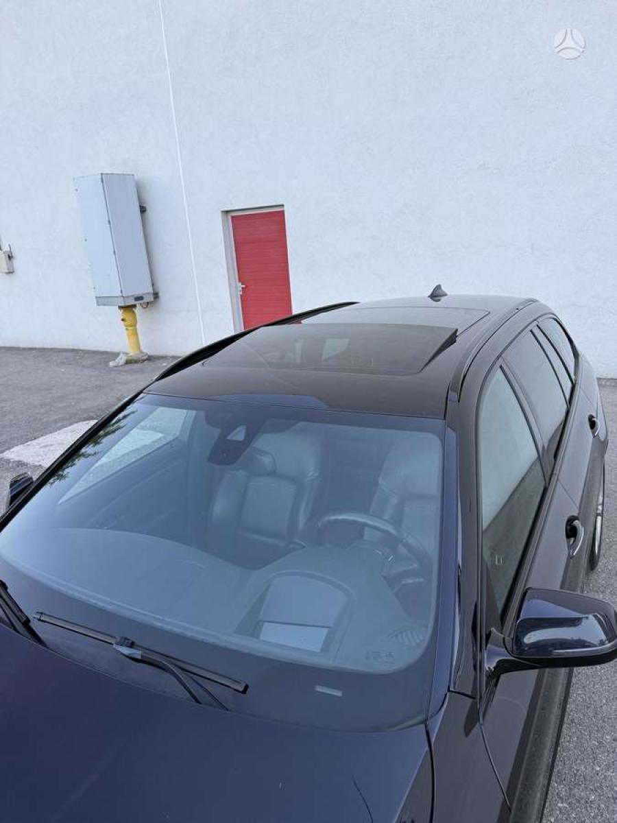Blue BMW 520 2013 in Kaunas, with an engine capacity of 2.00 L and mileage of 272 thousand km for 9850 €, photo 6 on AUTOMOTO.COM.LV