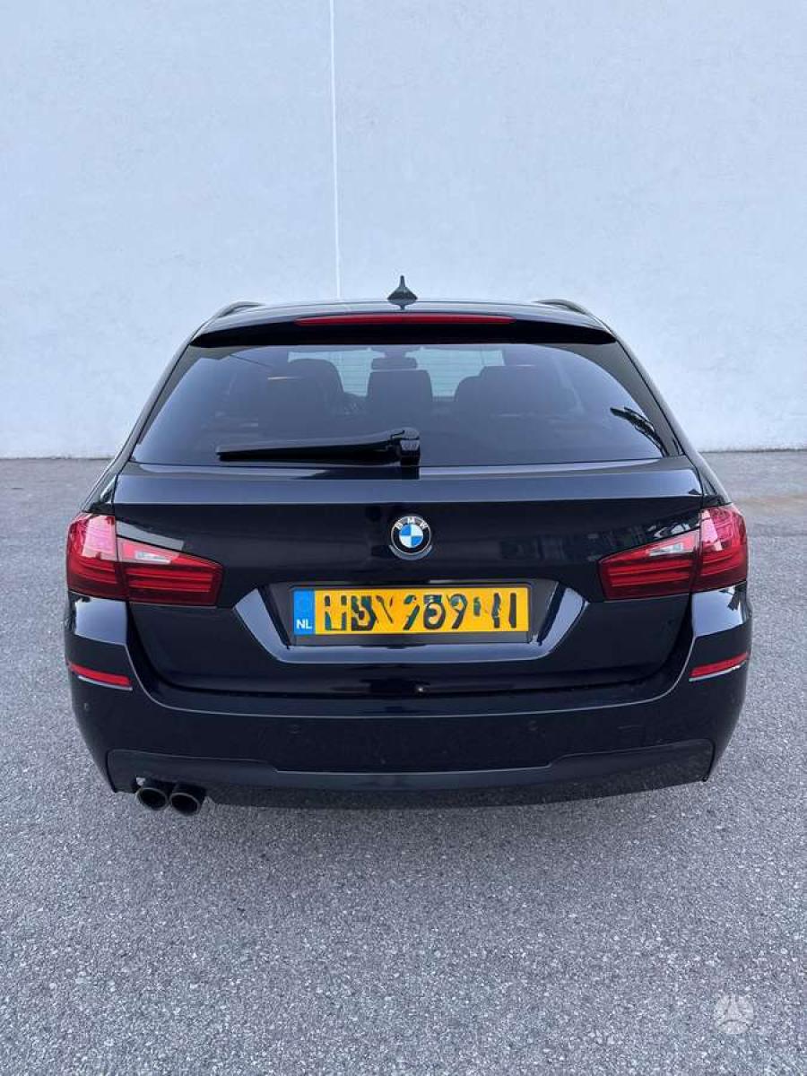 Blue BMW 520 2013 in Kaunas, with an engine capacity of 2.00 L and mileage of 272 thousand km for 9850 €, photo 17 on AUTOMOTO.COM.LV