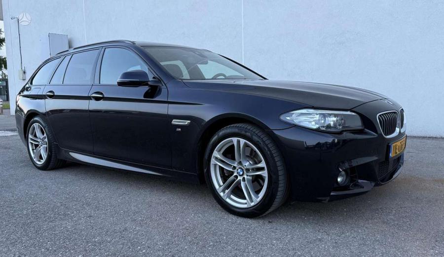 Blue BMW 520 2013 in Kaunas, with an engine capacity of 2.00 L and mileage of 272 thousand km for 9850 €, photo 22 on AUTOMOTO.COM.LV