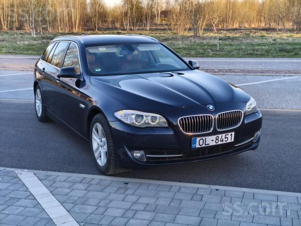 Zils BMW 520 2013 Jelgava, ar dzinēja tilpumu 2.00 L un nobraukumu 287 tūkst. km par 8790 €, foto 1 vietnē AUTOMOTO.COM.LV