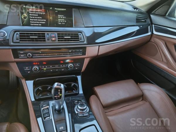 Zils BMW 520 2013 Jelgava, ar dzinēja tilpumu 2.00 L un nobraukumu 287 tūkst. km par 8790 €, foto 8 vietnē AUTOMOTO.COM.LV