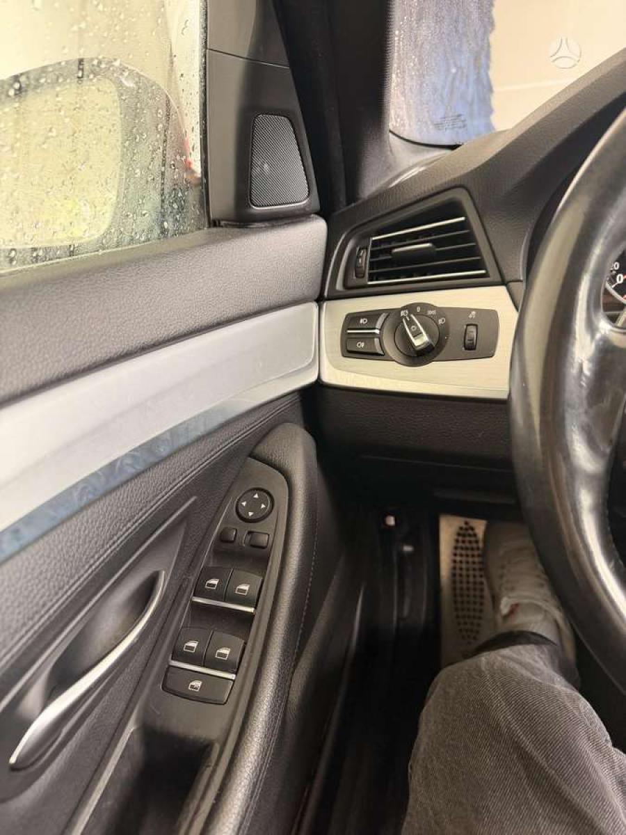 Zils BMW 520 2013 Plungė, ar dzinēja tilpumu 2.00 L un nobraukumu 360 tūkst. km par 9000 €, foto 9 vietnē AUTOMOTO.COM.LV