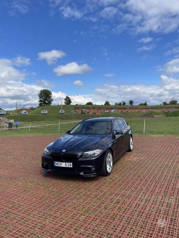 Blue BMW 520 2013 in Kaunas, with an engine capacity of 2.00 L and mileage of 310 thousand km for 8700 €, photo 1 on AUTOMOTO.COM.LV