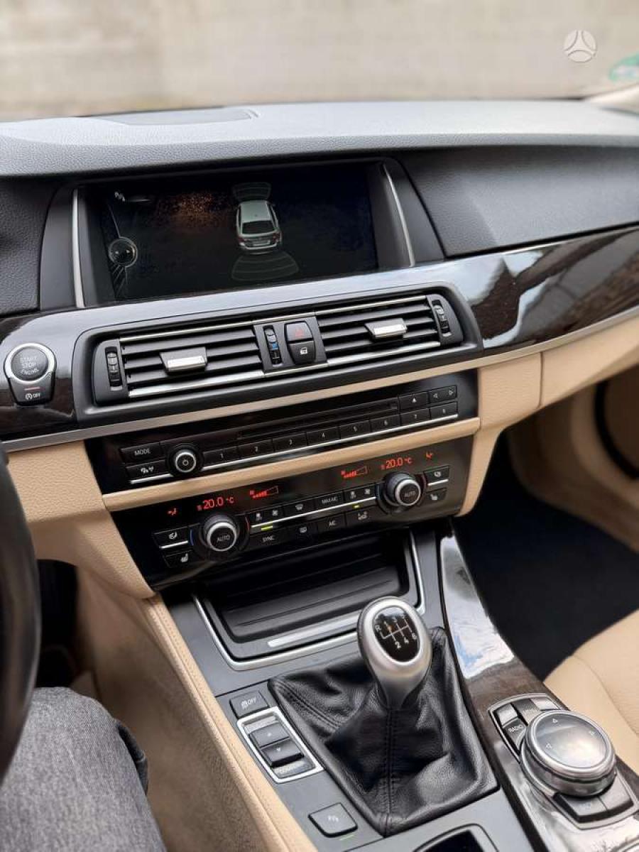 Zils BMW 520 2013 Viļņa, ar dzinēja tilpumu 2.00 L un nobraukumu 298 tūkst. km par 7299 €, foto 17 vietnē AUTOMOTO.COM.LV