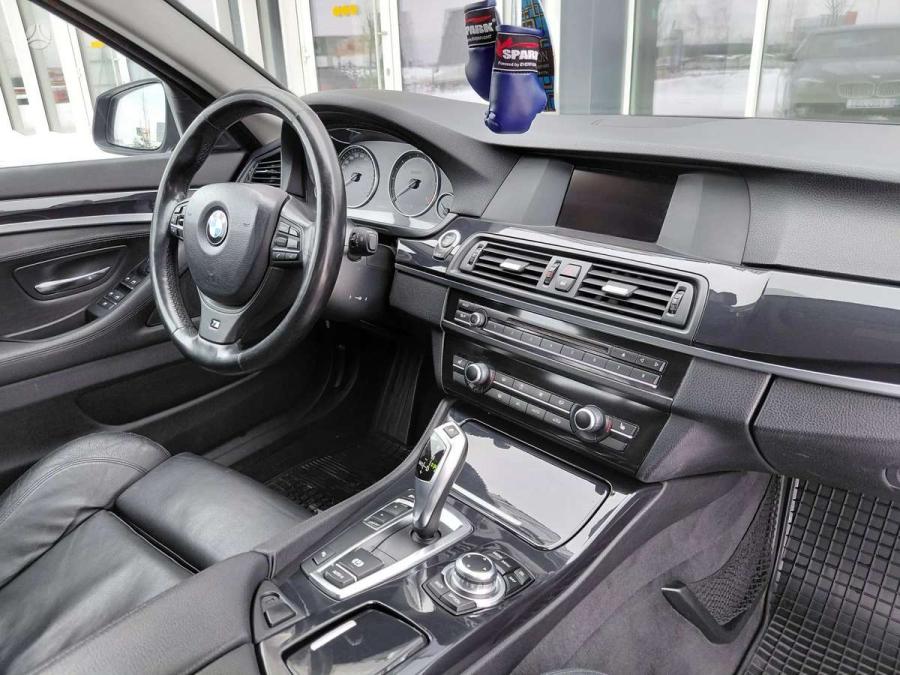 Синий БМВ 520 2013 в Вильнюс, объемом двигателя 2.00 л и пробегом 355 тыс. км за 7000 €, фото 13 на AUTOMOTO.COM.LV