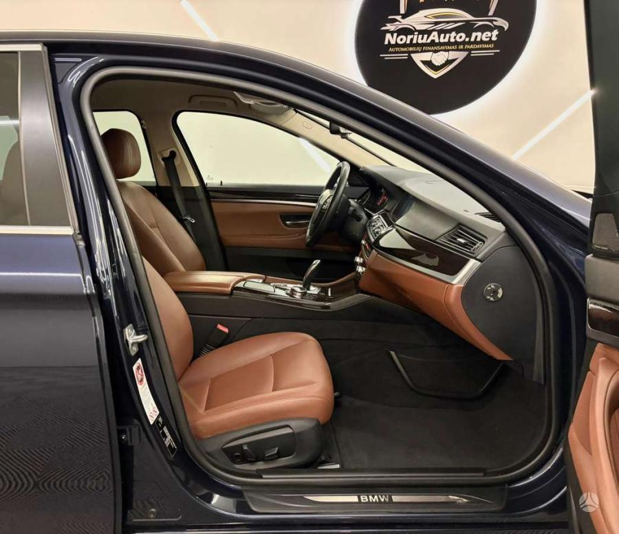Zils BMW 520 2013 Marijampole, ar dzinēja tilpumu 2.00 L un nobraukumu 358 tūkst. km par 9300 €, foto 15 vietnē AUTOMOTO.COM.LV