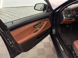Zils BMW 520 2013 Marijampole, ar dzinēja tilpumu 2.00 L un nobraukumu 358 tūkst. km par 9300 €, foto 27 vietnē AUTOMOTO.COM.LV