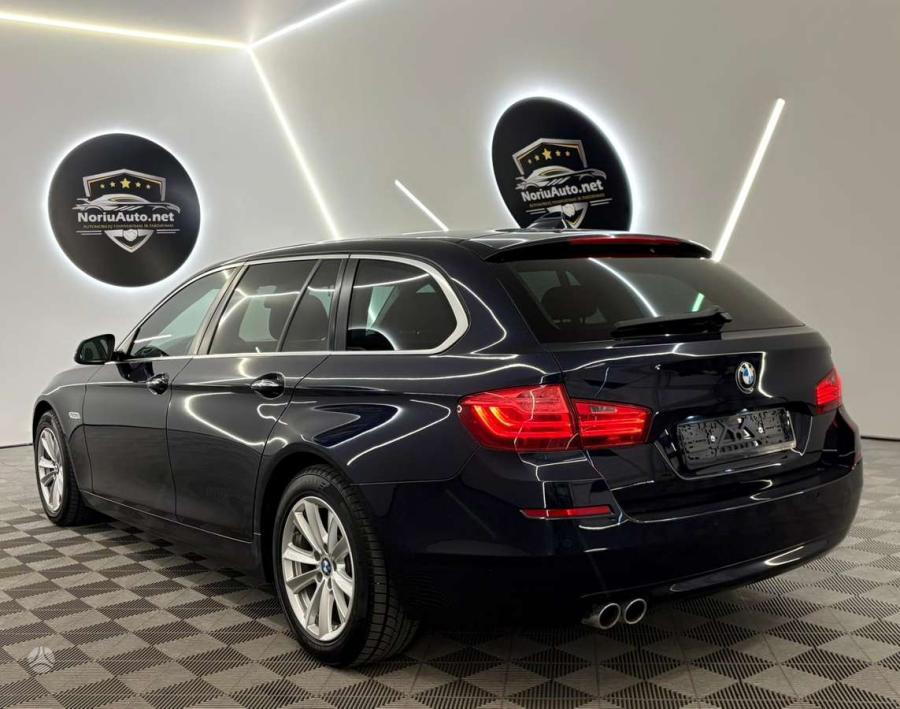 Zils BMW 520 2013 Marijampole, ar dzinēja tilpumu 2.00 L un nobraukumu 358 tūkst. km par 9300 €, foto 36 vietnē AUTOMOTO.COM.LV