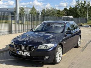 Blue BMW 520 2013 in Jonava, with an engine capacity of 2.00 L and mileage of 269 thousand km for 9600 €, photo 3 on AUTOMOTO.COM.LV