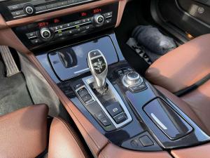 Blue BMW 520 2013 in Jonava, with an engine capacity of 2.00 L and mileage of 269 thousand km for 9600 €, photo 25 on AUTOMOTO.COM.LV