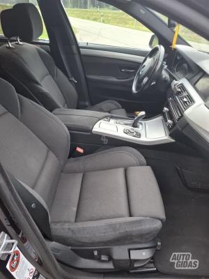 Blue BMW 520 2013 in Vilnius, with an engine capacity of 2.00 L and mileage of 317 thousand km for 8350 €, photo 13 on AUTOMOTO.COM.LV