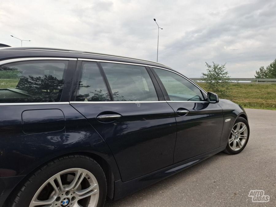 Blue BMW 520 2013 in Vilnius, with an engine capacity of 2.00 L and mileage of 317 thousand km for 8350 €, photo 24 on AUTOMOTO.COM.LV