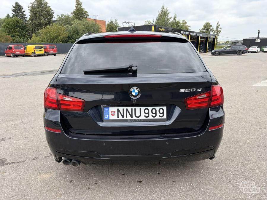 Blue BMW 520 2013 in Kaunas, with an engine capacity of 2.00 L and mileage of 323 thousand km for 9999 €, photo 6 on AUTOMOTO.COM.LV