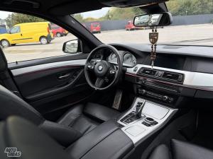 Blue BMW 520 2013 in Kaunas, with an engine capacity of 2.00 L and mileage of 323 thousand km for 9999 €, photo 24 on AUTOMOTO.COM.LV