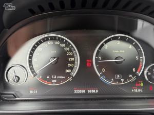 Blue BMW 520 2013 in Kaunas, with an engine capacity of 2.00 L and mileage of 323 thousand km for 9999 €, photo 28 on AUTOMOTO.COM.LV