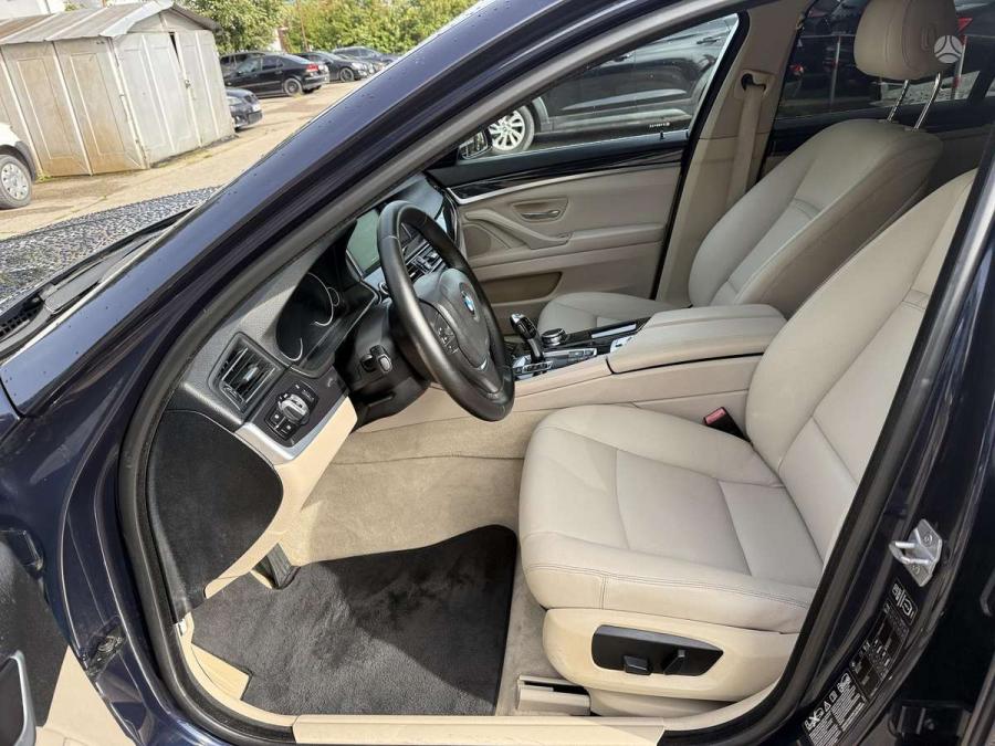 Blue BMW 520 2013 in Siauliai, with an engine capacity of 2.00 L and mileage of 172 thousand km for 8200 €, photo 17 on AUTOMOTO.COM.LV