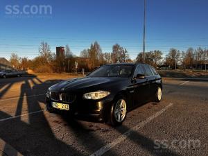 Синий БМВ 520 2014 в Рига, объемом двигателя 2.00 л и пробегом 244 тыс. км за 7900 €, фото  на AUTOMOTO.COM.LV