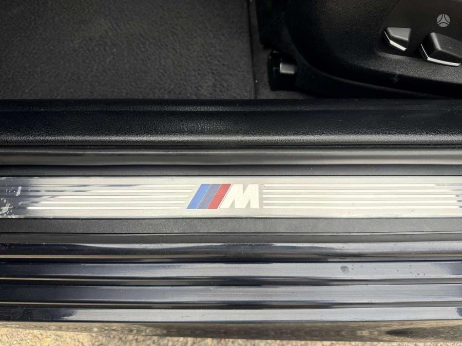 Blue BMW 520 2014 in Kazlu Ruda, with an engine capacity of 2.00 L and mileage of 296 thousand km for 11000 €, photo 19 on AUTOMOTO.COM.LV