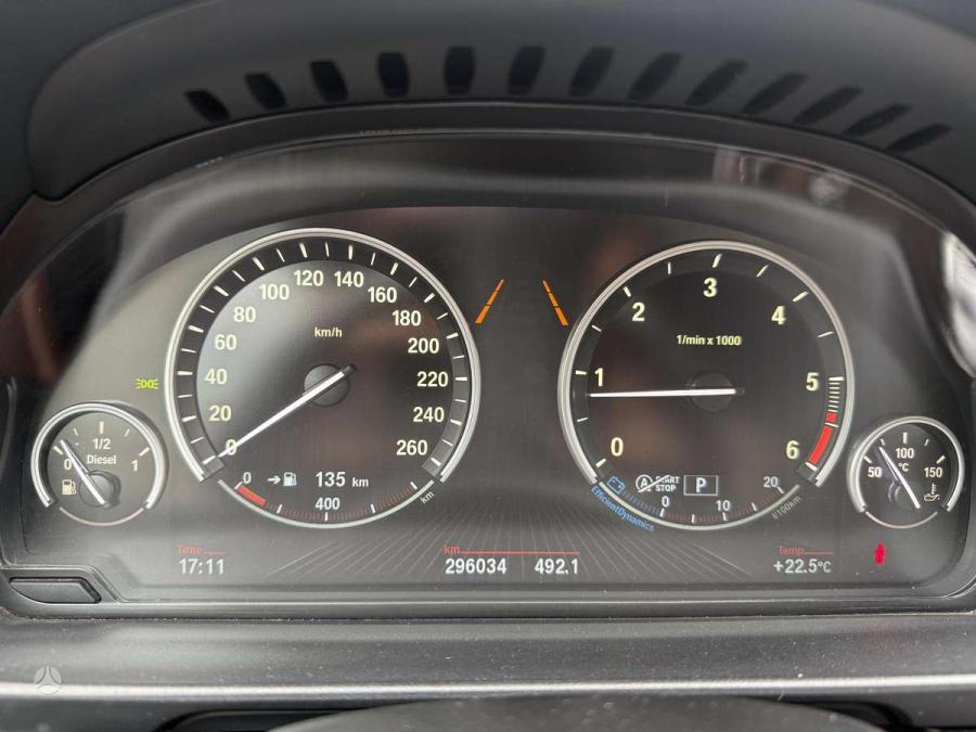 Blue BMW 520 2014 in Kazlu Ruda, with an engine capacity of 2.00 L and mileage of 296 thousand km for 11000 €, photo 28 on AUTOMOTO.COM.LV