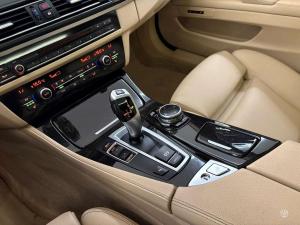 Blue BMW 520 2014 in Marijampole, with an engine capacity of 2.00 L and mileage of 223 thousand km for 11950 €, photo 5 on AUTOMOTO.COM.LV