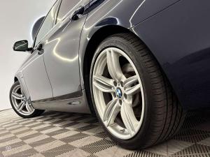 Blue BMW 520 2014 in Marijampole, with an engine capacity of 2.00 L and mileage of 223 thousand km for 11950 €, photo 22 on AUTOMOTO.COM.LV