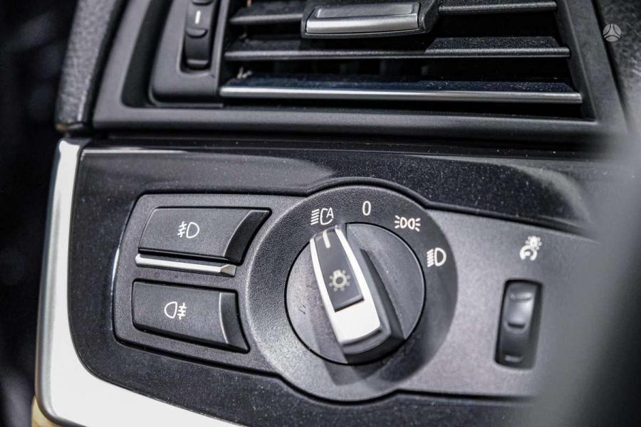 Zils BMW 520 2014 Kauņa, ar dzinēja tilpumu 2.00 L un nobraukumu 296 tūkst. km par 9690 €, foto 16 vietnē AUTOMOTO.COM.LV